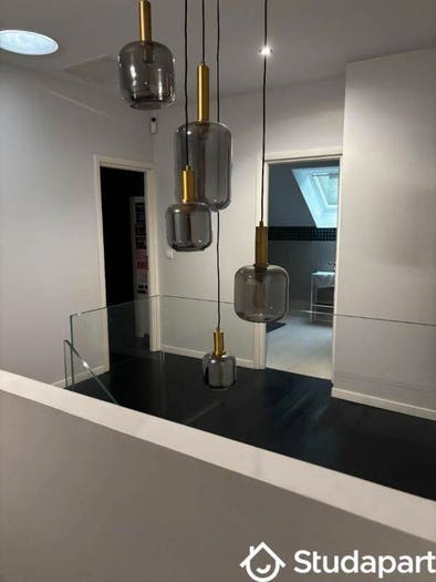 Camaldules, Yerres : Appartement 1 pièce à louer