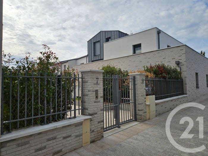 Saint-Maur-des-Fossés, La Varenne : Appartement 4 pièces à vendre