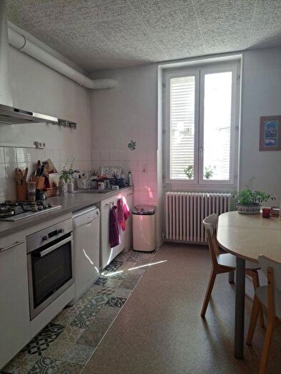 Appartement 4 pièces à louer à Centre Ville Sud-Vallée, Voiron