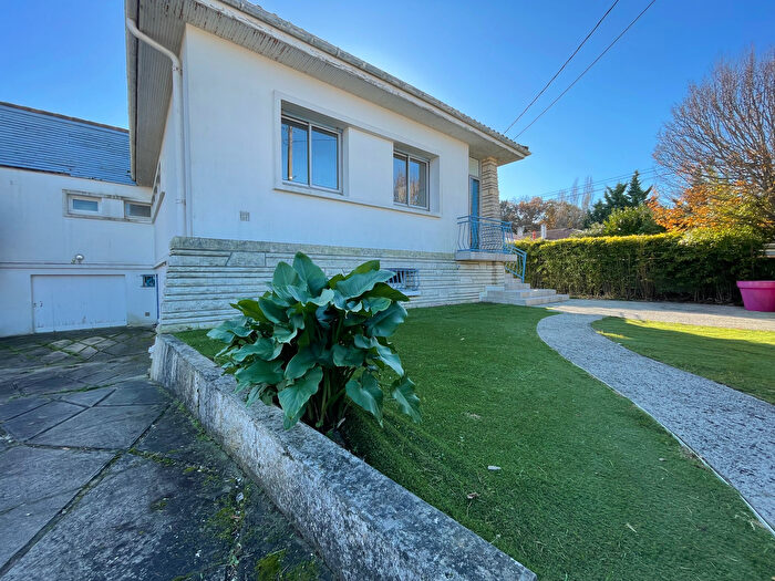 Maison à vendre - Royan, Pontaillac - 8 pièces - 6 chambres