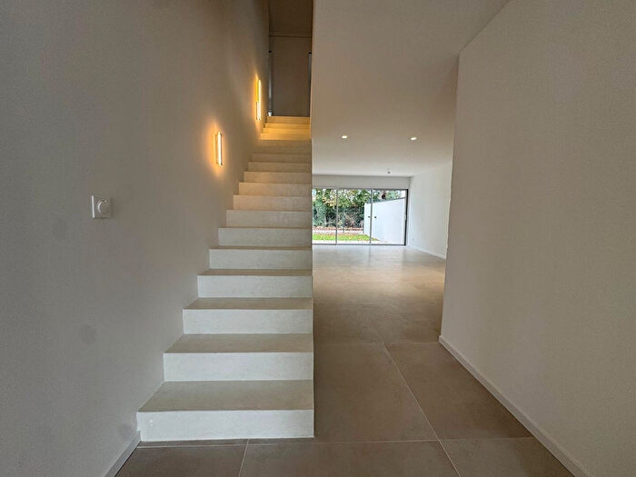 Maison à vendre - Trélazé - 5 pièces - 4 chambres