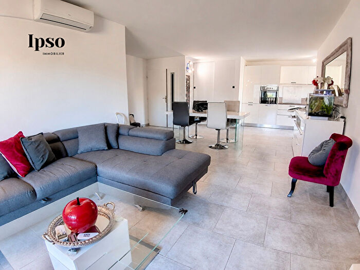 Appartement 3 pièces à vendre - Fréjus, Villeneuve