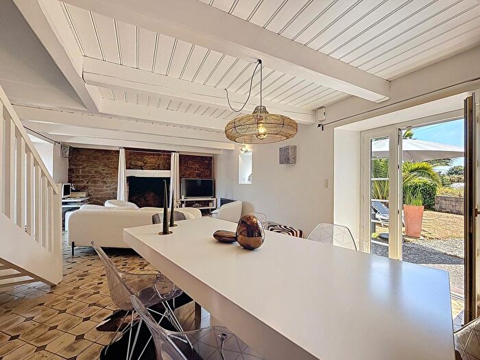 Maison à vendre - Plouhinec - 4 pièces - 2 chambres