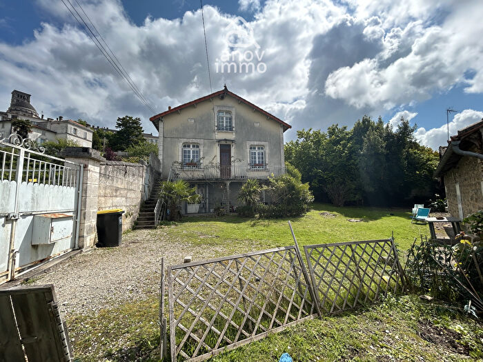 Angoulême, Saint-Ausone, Saint-Martin - Maison 7 pièces à vendre