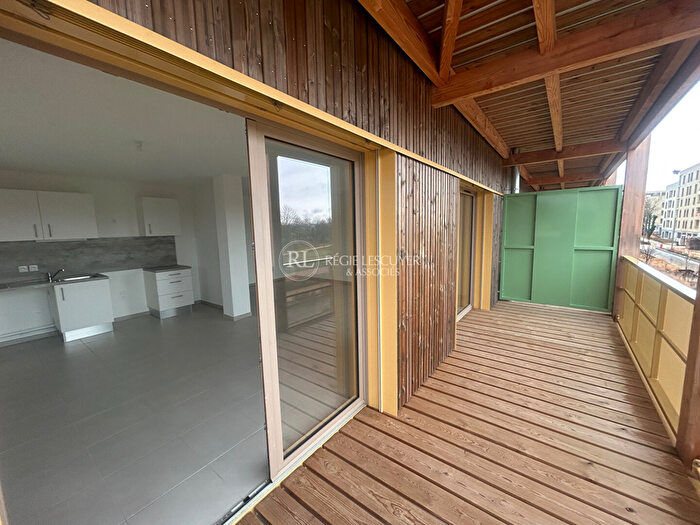 Appartement à louer - Trévoux - 4 pièces - 3 chambres