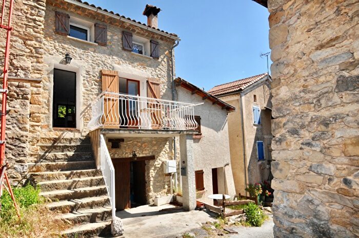 Maison 3 pièces à vendre à Méailles