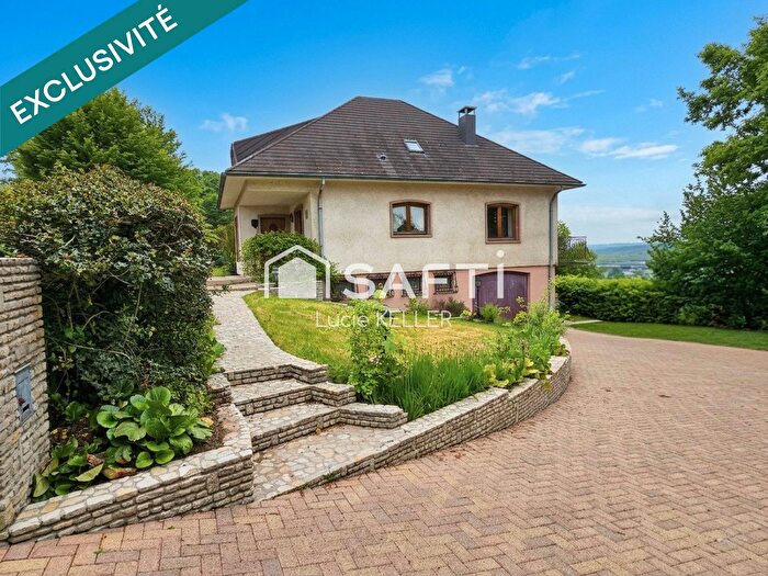 Saint-Avold, Centre-ville, Felsberg, Route de DourdHal : Maison 6 pièces à vendre