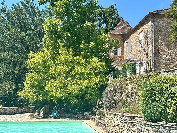 Maison 6 pièces à vendre à Saint-Cyprien