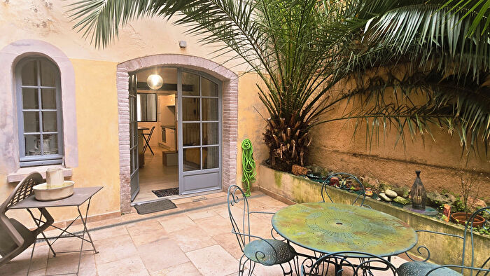 Appartement à vendre - Montauban, Centre-ville - 2 pièces - 1 chambre