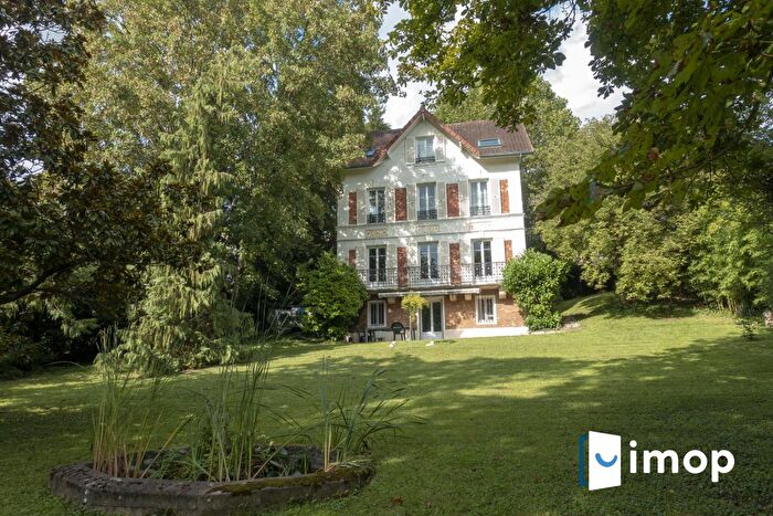 Maison à vendre - Brunoy, Nord - 7 pièces - 5 chambres