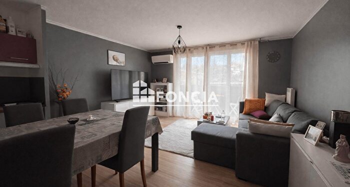 Appartement à vendre - Marseille e , Cinq Avenues - 3 pièces - 2 chambres