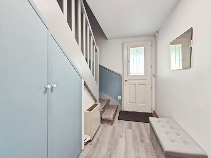 Maison à vendre - Aytré - 8 pièces - 6 chambres