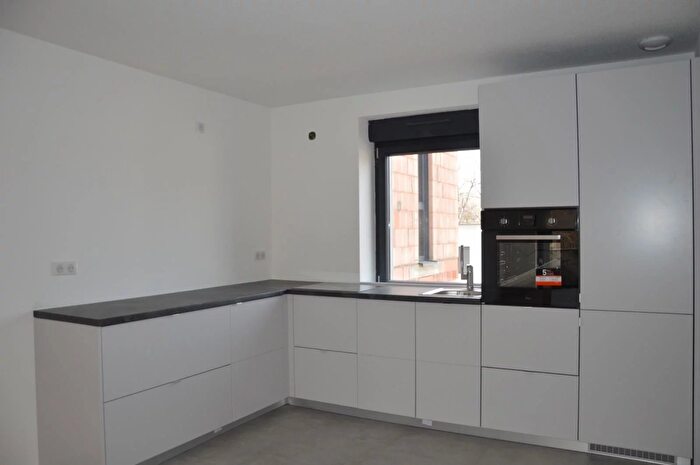 Appartement à louer - Brunstatt - 5 pièces - 3 chambres