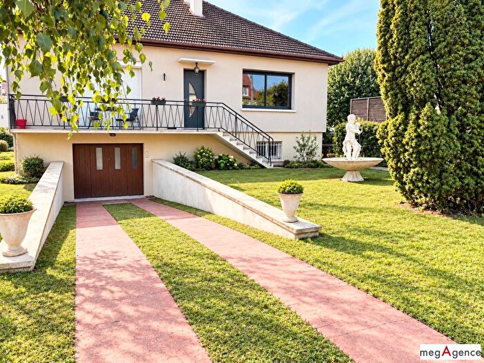Maison 5 pièces à vendre - Épône