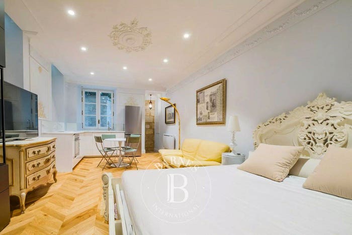 Appartement 1 pièce à Centre ville, Bordeaux, à louer
