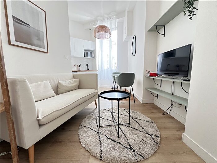 Appartement à louer - Bordeaux, Nansouty - 2 pièces - 1 chambre