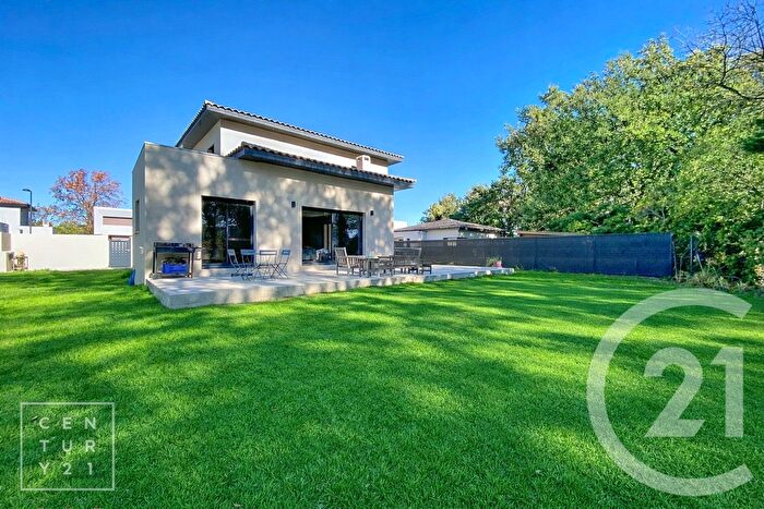 Maison à vendre - Toulouges - 5 pièces - 4 chambres