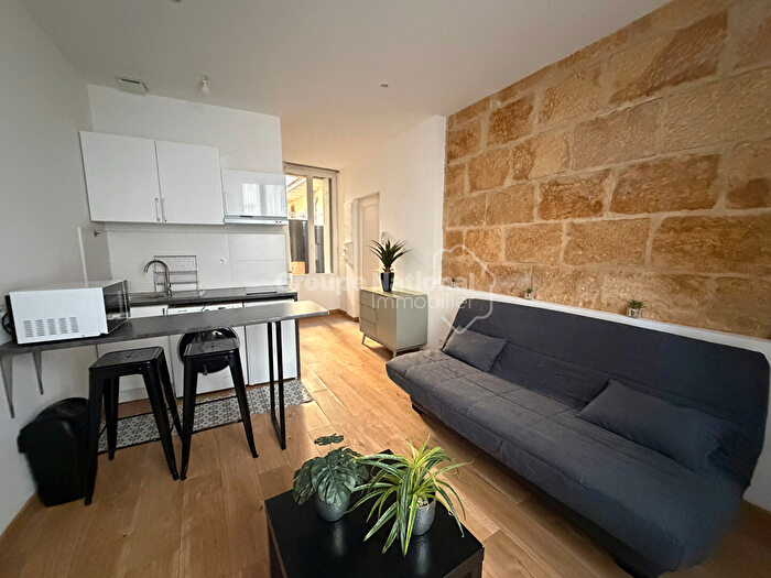 Appartement à louer - Nîmes, Jean Jaurès - 1 pièce