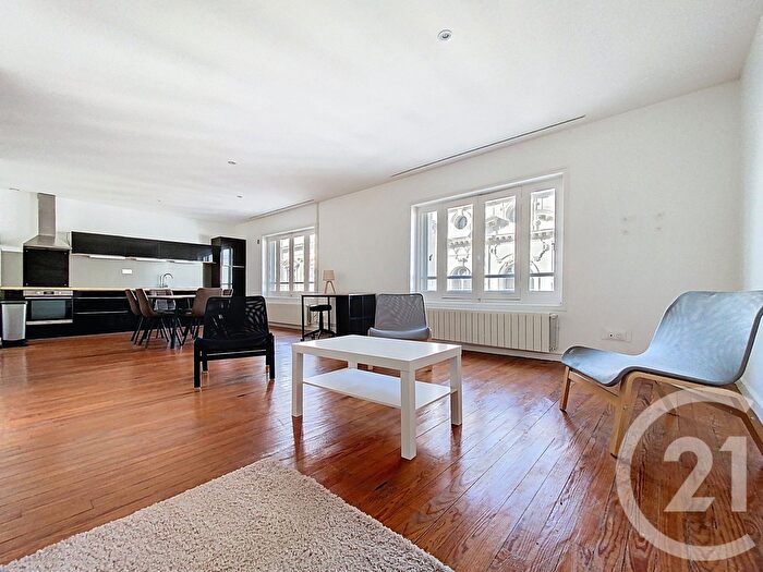 Appartement à vendre - Rochefort, Centre-ville - 4 pièces - 3 chambres