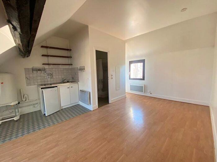 Ville Sud Ouest, Fontainebleau : Appartement 1 pièce à louer