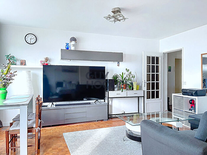 Appartement à vendre - Vitry-sur-Seine, Le Fort - 4 pièces - 2 chambres