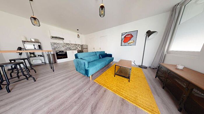Appartement 2 pièces à Badouillère-Saint Roch-Valbenoîte, Saint-Étienne, à louer
