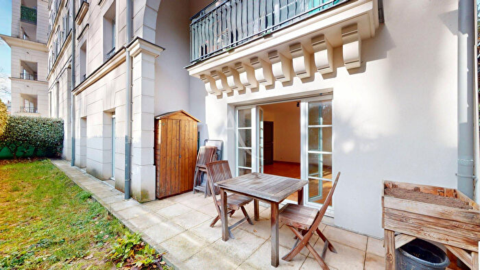 Le Plessis-Robinson, Coeur de Ville : Appartement 3 pièces à vendre