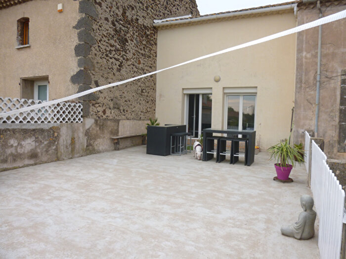 Maison à louer - Vias, Ville - 2 pièces - 1 chambre