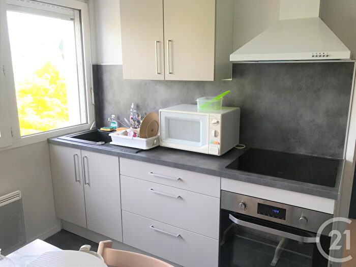 Lorient, Centre-ville : Appartement 4 pièces à louer