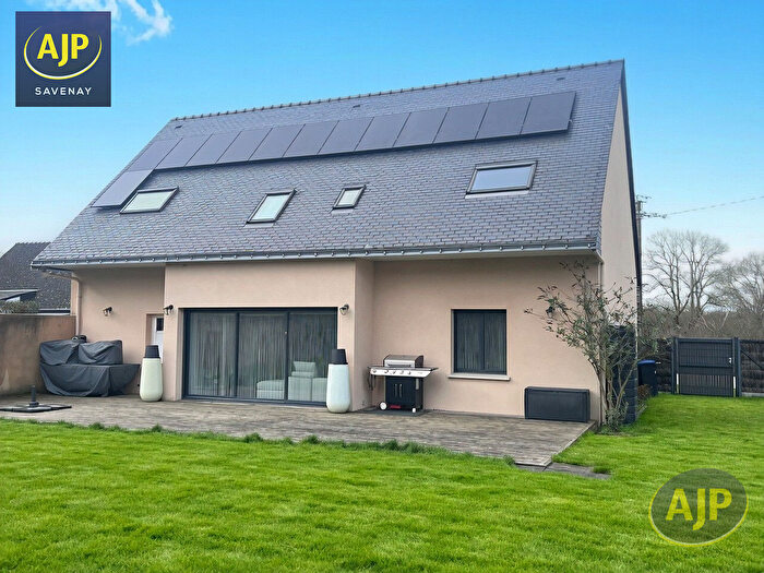 Maison à vendre - Donges - 6 pièces - 4 chambres