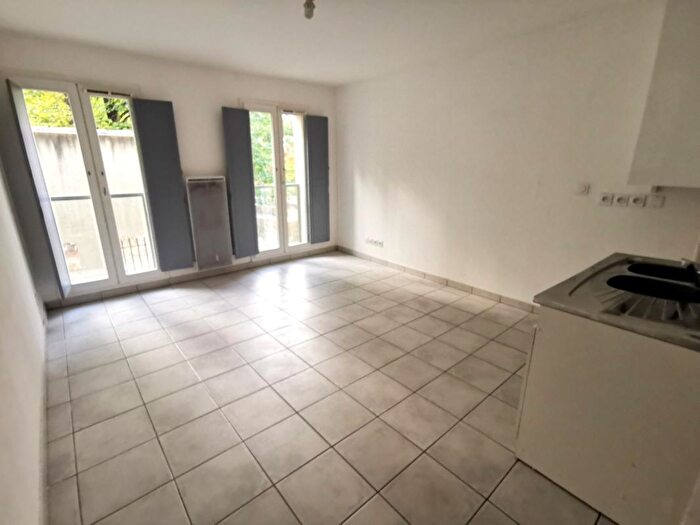 Appartement 1 pièce à Avignon, Palais des Papes, Zone Piétonne, à louer