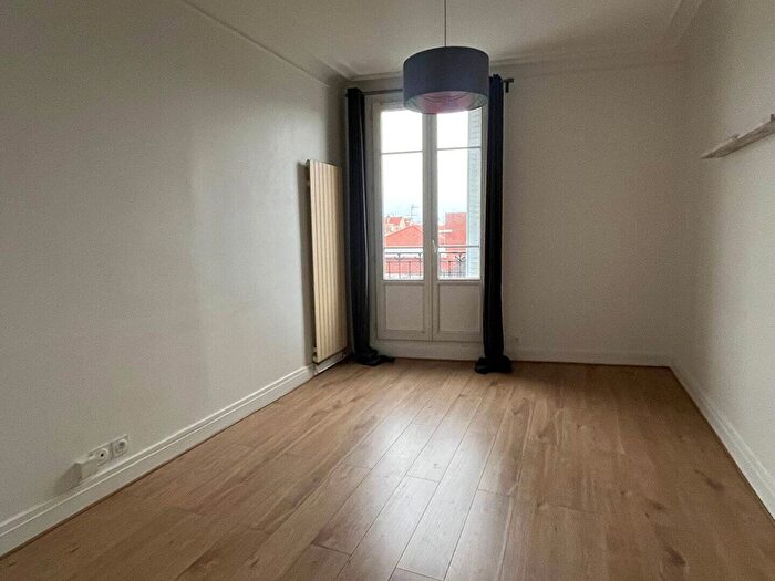 Appartement à louer - Agent Sarre-Centre-Les Vallées-La Garenne, Colombes - 3 pièces - 2 chambres