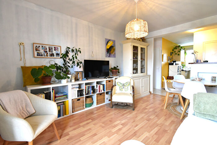 Appartement à vendre - Beaune, Maladière - 3 pièces - 2 chambres