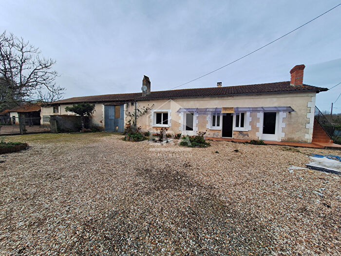 Maison 5 pièces à vendre à Saint-Martial-dArtenset