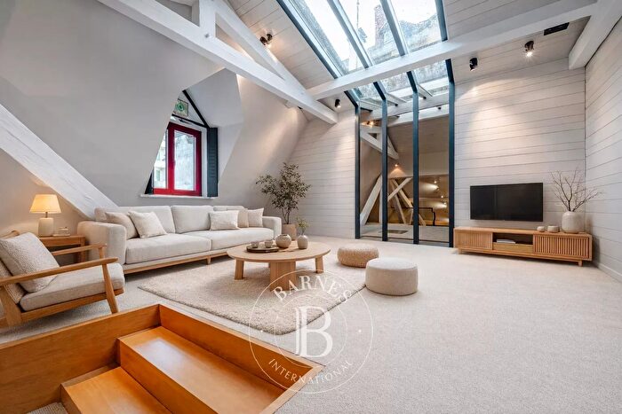 Appartement à vendre - Annecy, Centre-ville, Vieille ville, Marquisats - 3 pièces - 2 chambres