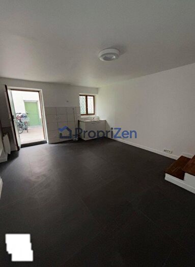 Appartement à louer - Paris ème arrondissement - 3 pièces - 2 chambres