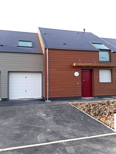 Maison 4 pièces à louer à Morancez