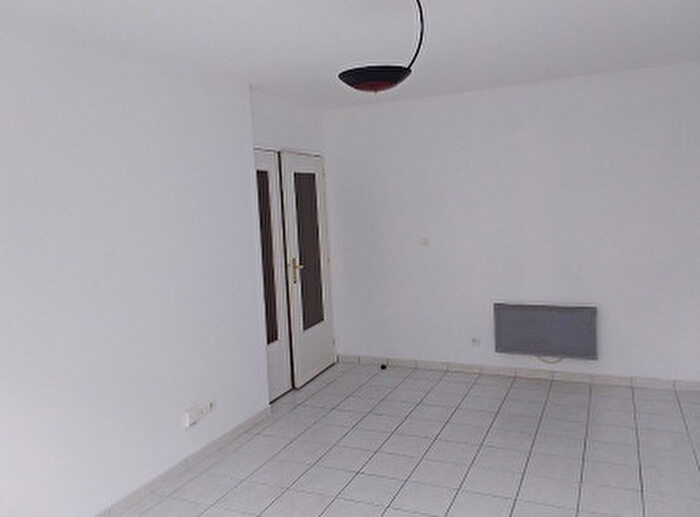Lyon 8ème, Monplaisir : Appartement 2 pièces à louer