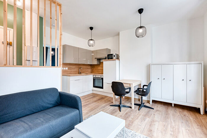 Appartement 2 pièces à Lille, Lille-Sud, à louer