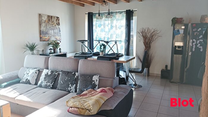 Maison à vendre - Saint-Aubin-dAubigné - 5 pièces - 3 chambres