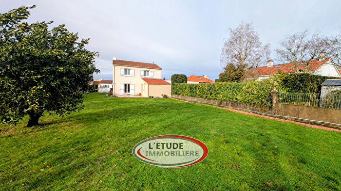 Maison à vendre - Basse-Goulaine - 6 pièces - 5 chambres