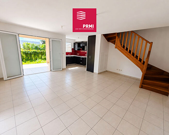 Maison 4 pièces à vendre à Sainte-Suzanne, Commune Bègue, Deux Rives