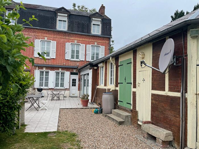 Maison à vendre - Bernay - 6 pièces - 4 chambres