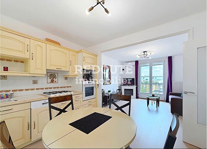 Maison 5 pièces à vendre à Épernay, Vignes Blanches, Beausoleil