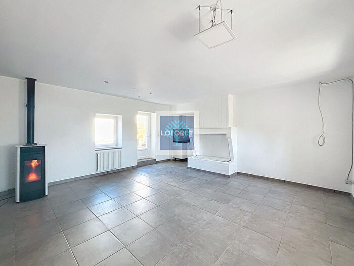 Maison à louer - Mazion - 4 pièces - 3 chambres