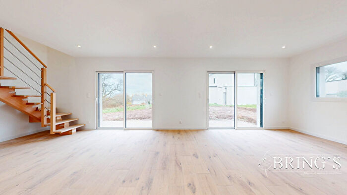 Plonéour-Lanvern : Maison 4 pièces à vendre