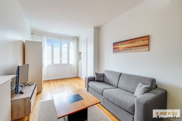 Appartement 1 pièce à louer - Paris 16ème, Porte de Saint-Cloud, Auteuil-Sud