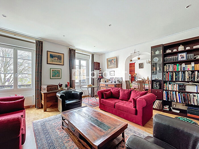 Appartement à vendre - Châtillon, Centre-ville, Sarments - 5 pièces - 3 chambres