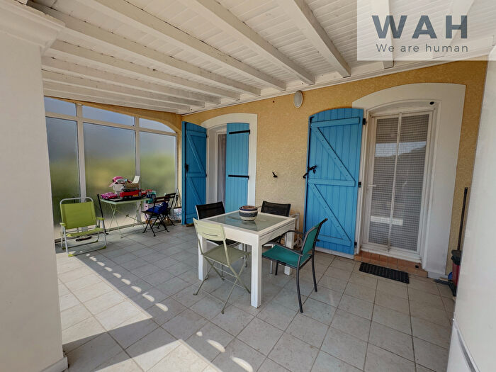 Maison à vendre - Aigues-Mortes - 4 pièces - 3 chambres