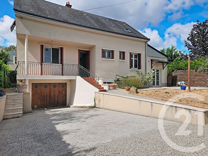 Olivet, Centre-ville : Maison 5 pièces à vendre